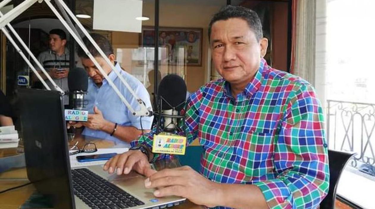 Falleció el destacado periodista José Barraza, a quien lo venció el ...