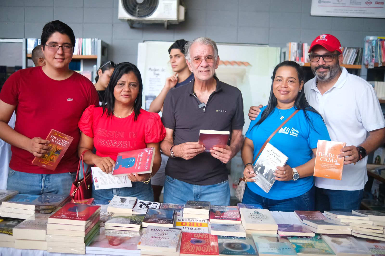 Santo Tomás celebra la literatura con la Feria del Libro ‘Palabras al ...